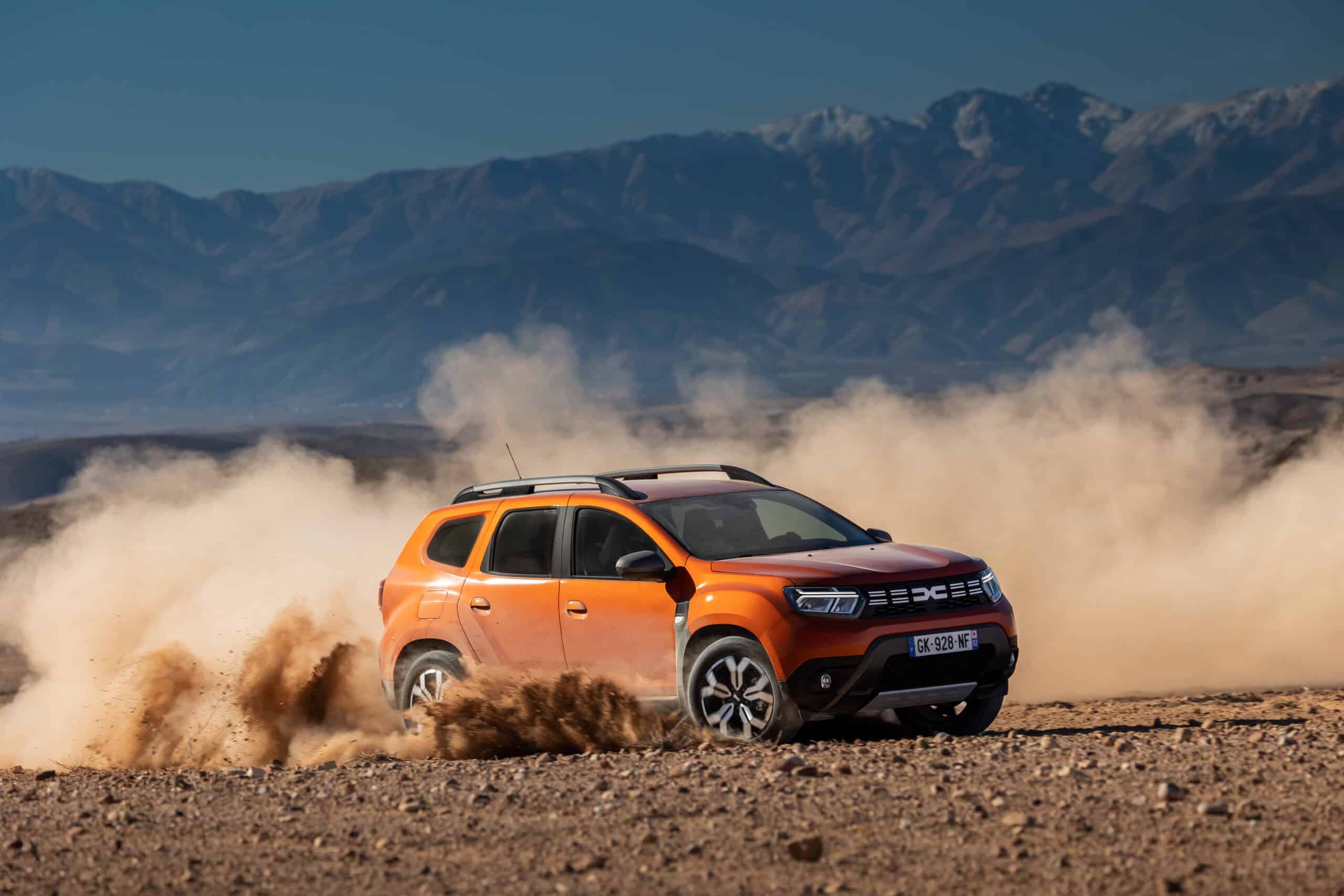 Dacia Duster Camp : Notre Essai du nouveau SUV Low-Cost dans le désert ...